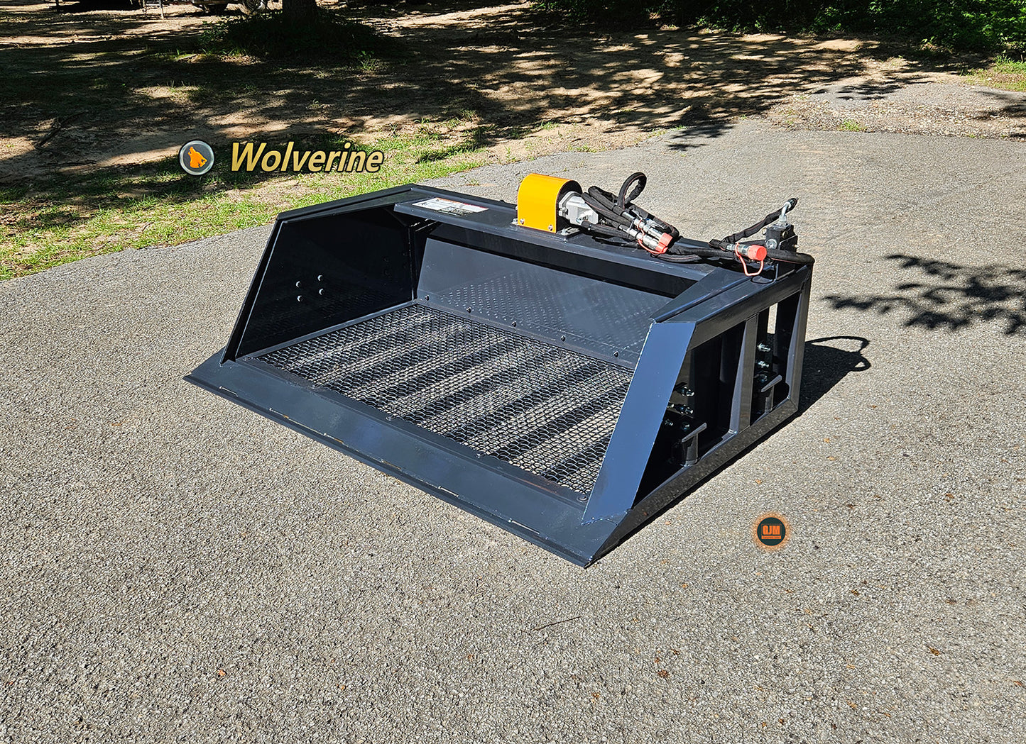 Wolverine SB-12-32W Vibratory Screening Bucket – GJM Equipment Sales